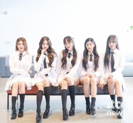 #分享 [單獨採訪]Ive“我們的影響力越擴大越有責任感” - IVE板 | Dcard