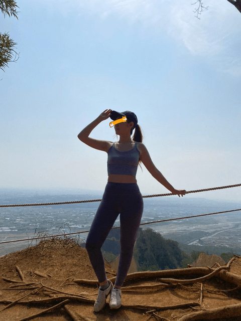 #分享 小小B進化成大ㄋㄟㄋㄟ（抽大腿+自體豐胸） - B61 留言 | Dcard