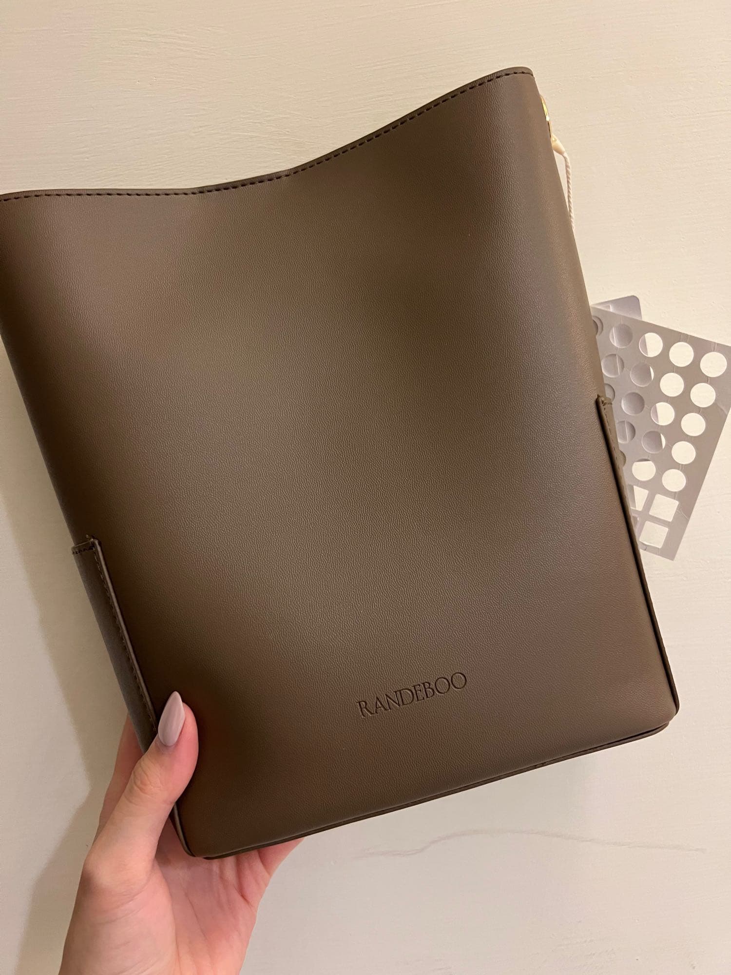 RANDEBOO 包包開箱 - 女孩板 | Dcard