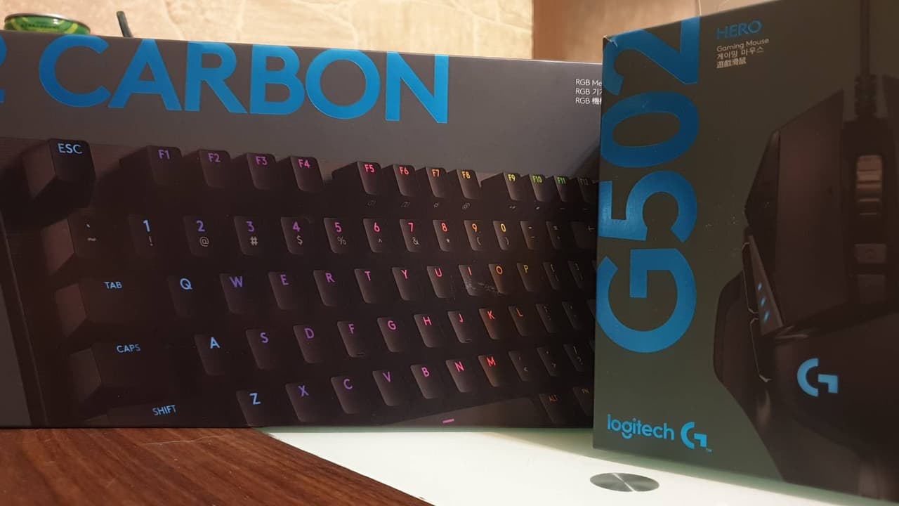 #開箱大使 用Logitech G成為場上的英雄！G512 & G502 HERO 超詳細開箱報告 - 3C板 | Dcard