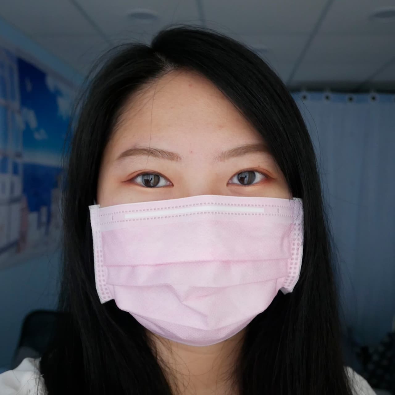 難得終於要出門上班，畫個口罩妝~~ - 橘子恰恰 (@chayaorange) | Dcard