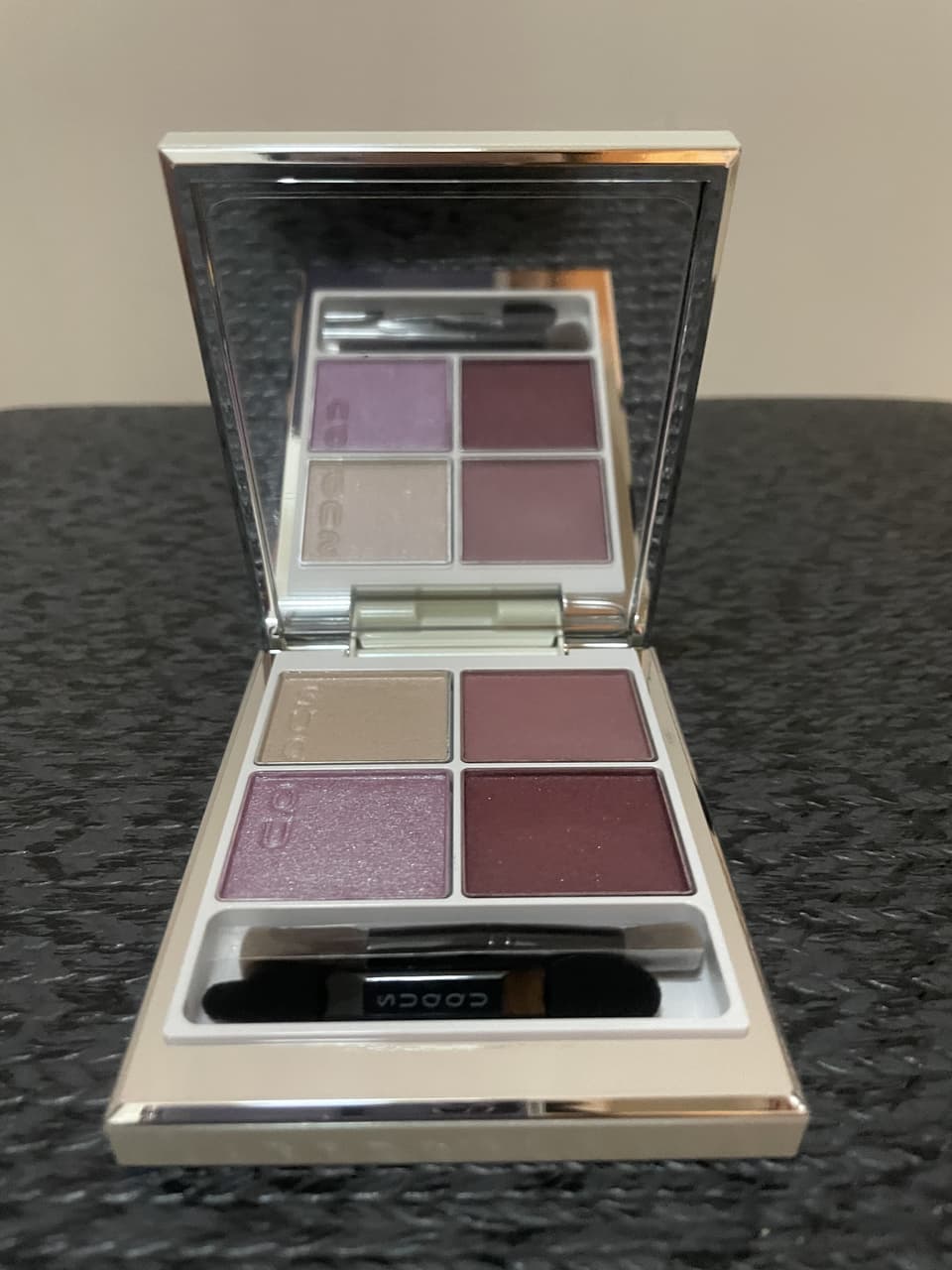 #我要賣 店到店 SUQQU 限量斷貨 眼影腮紅蜜粉餅 - 二手交易板 | Dcard