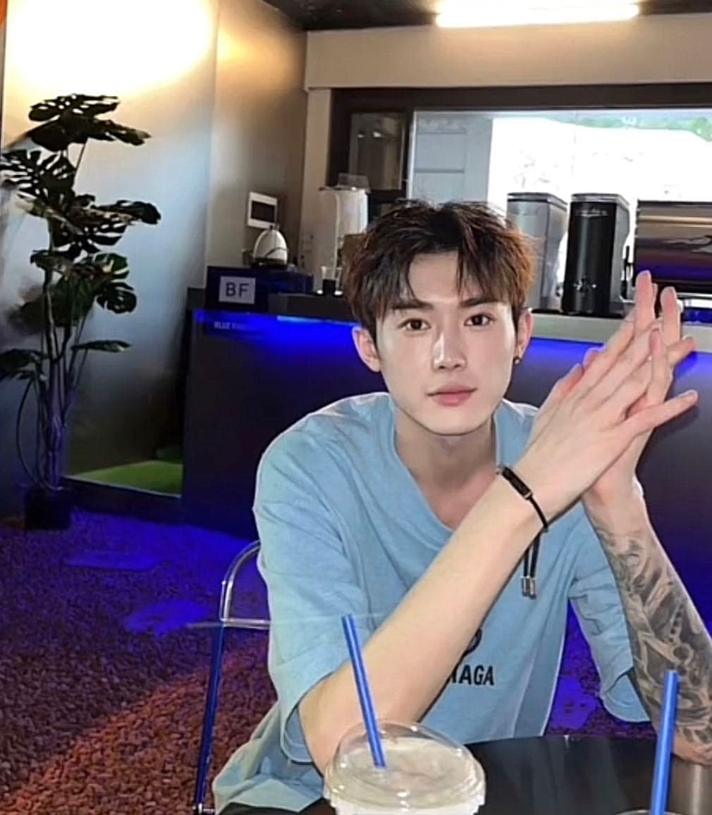想問一下這個是網圖嗎 閒聊板 Dcard