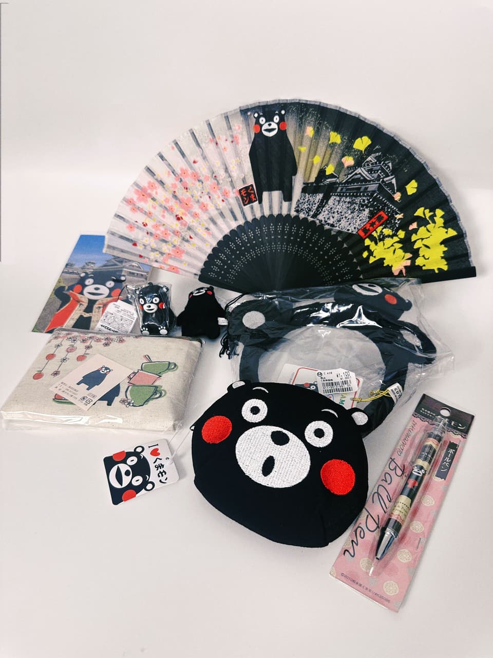 #開箱 熊本🇯🇵 紀念品大公開😍 #我來開箱 - 購物狂｜𝑭𝒍𝒐𝒓𝒂 💋 (@flora813) | Dcard