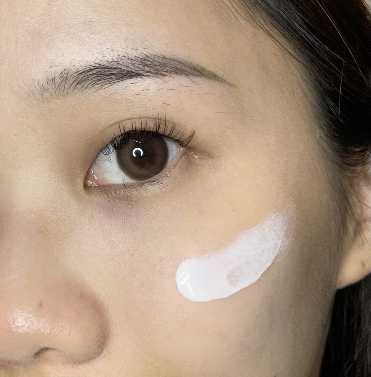 讓你捨去底妝前瓶瓶罐罐的ELIXIR 怡麗絲爾 小金管 #開箱大使 - 奶昔昔 (@xixi0622) | Dcard