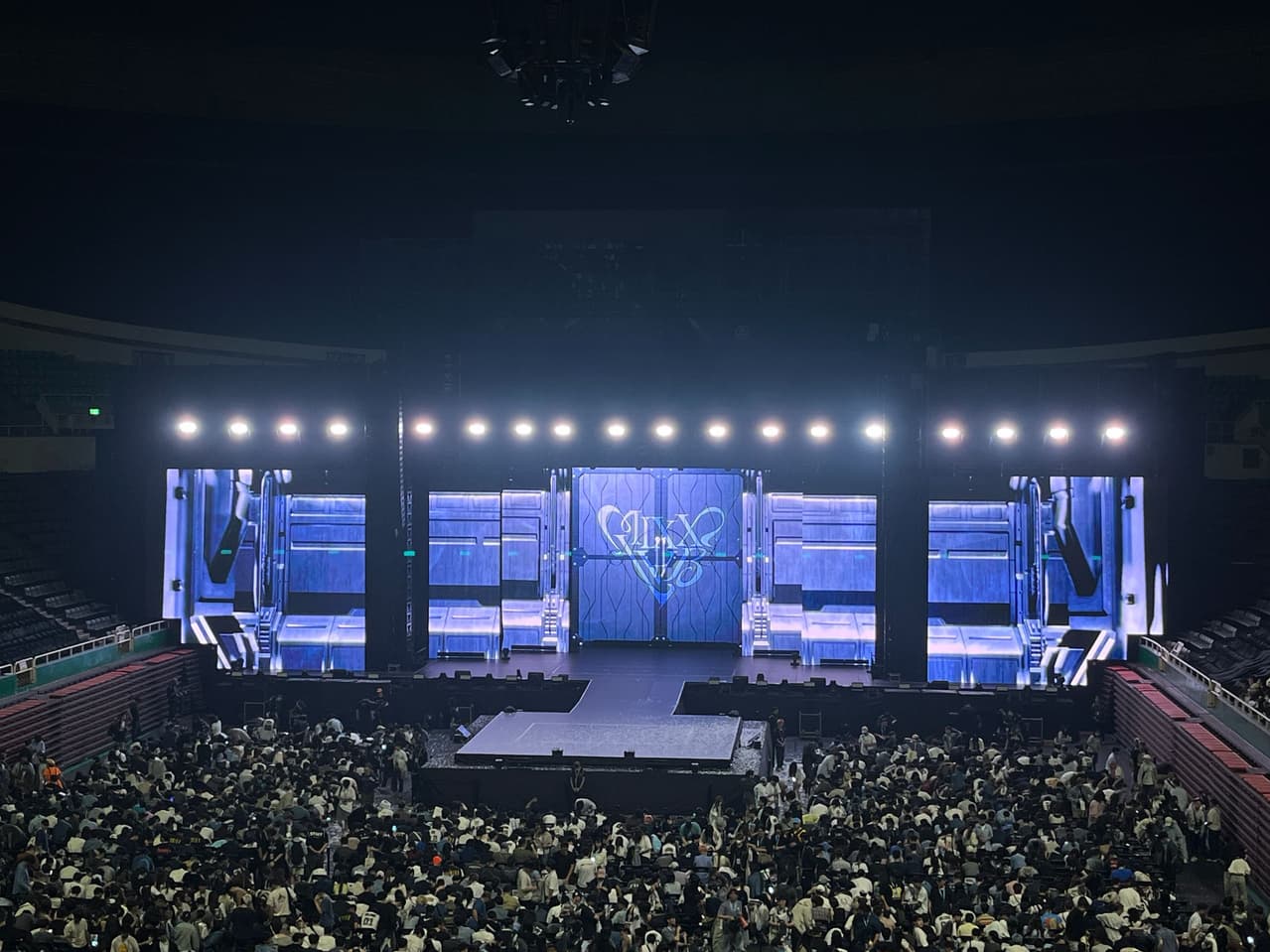 #集中討論 NMIXX 林口體育館視野分享 - B50 留言 | Dcard