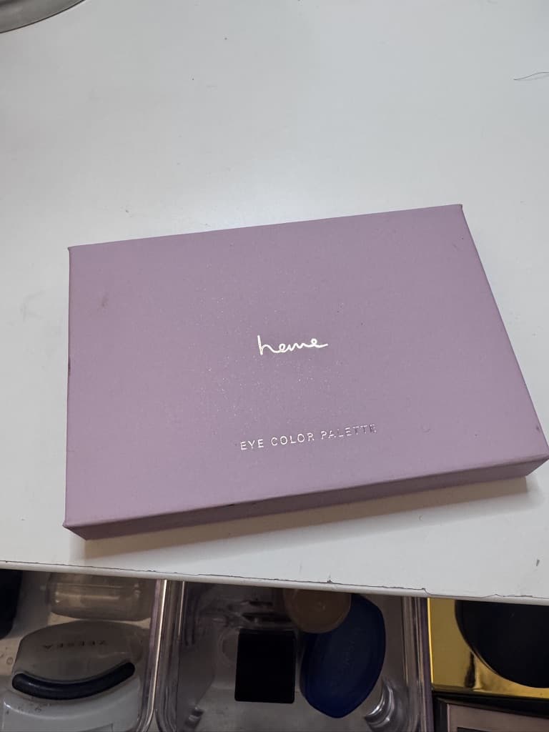 #我要賣 heme 6色眼影盤 寧紫（已售） - 二手交易板 | Dcard