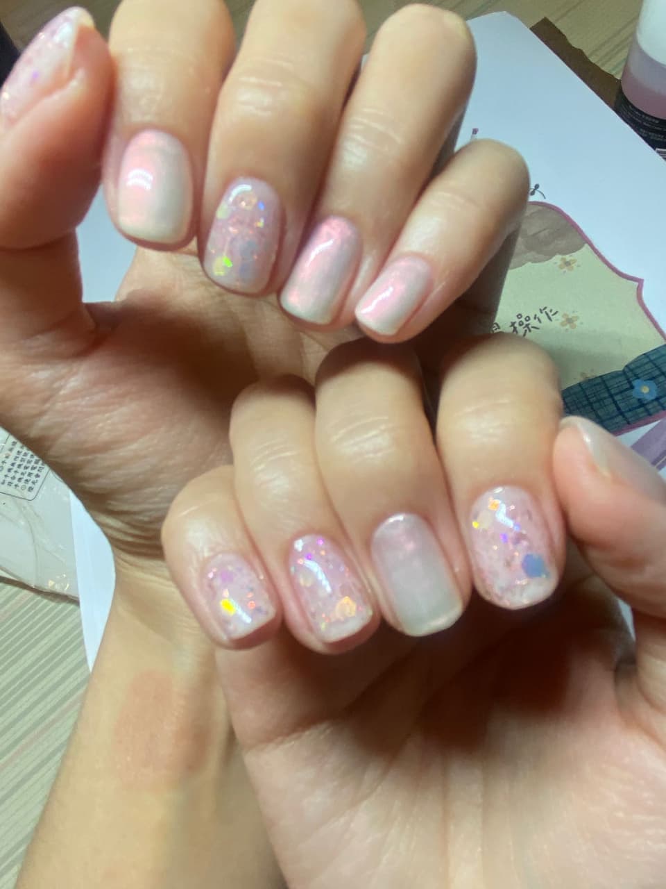 分享 第二次自己用凝膠美甲💅 美甲板 Dcard