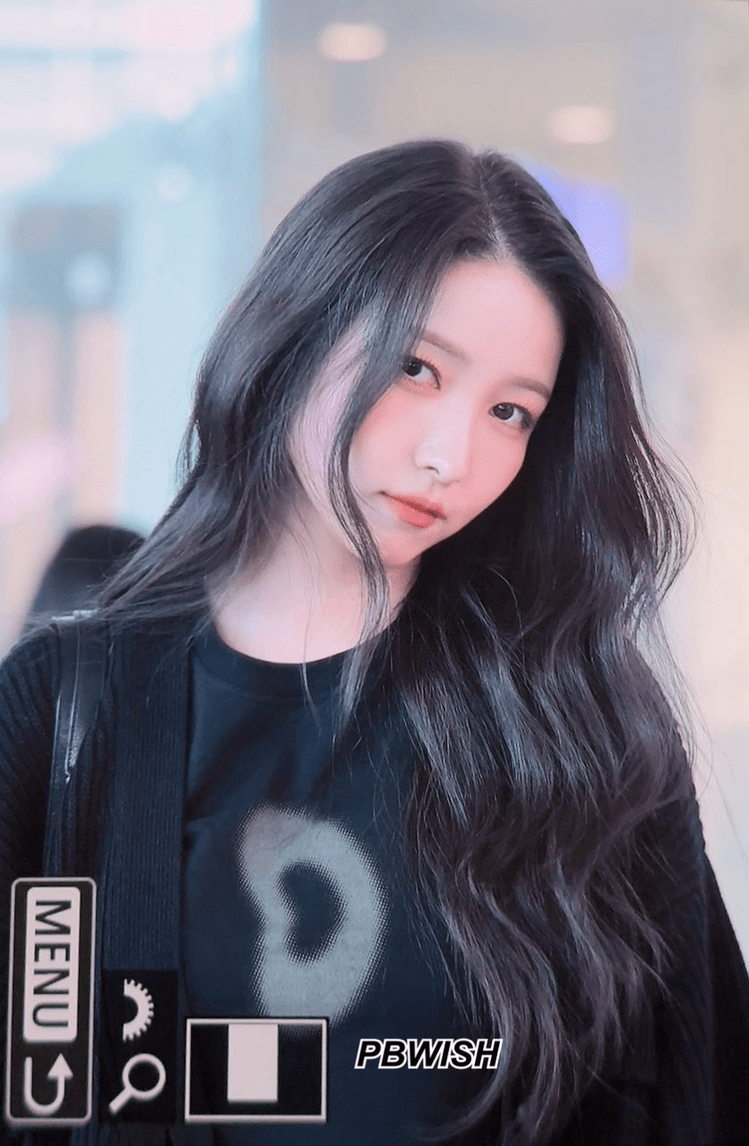 #更新 250102 GFRIEND 仁川機場出境前往日本 - B9-8 留言 | Dcard