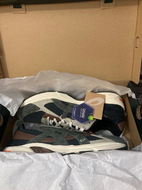 #分享 亞瑟士ASICS X HAL STUDIOS GEL-1130 - 球鞋板 | Dcard