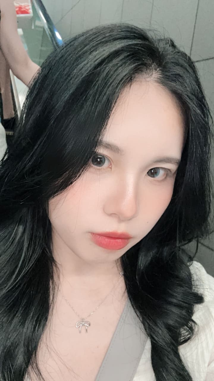 170Vi（瓜）現在是藍色箭毒🐸 - Vivi🐸 (@vivi27597620) | Dcard