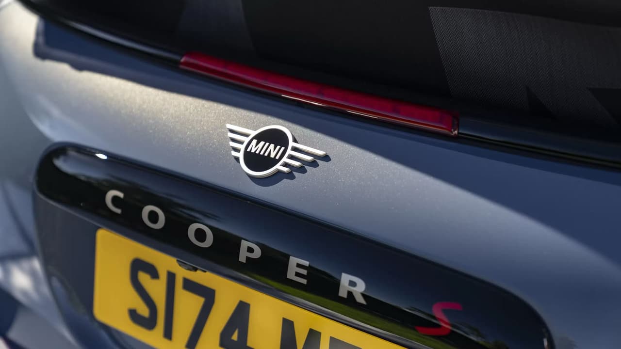 Mini Cooper 敞篷版 改款登場 - 汽車板 | Dcard