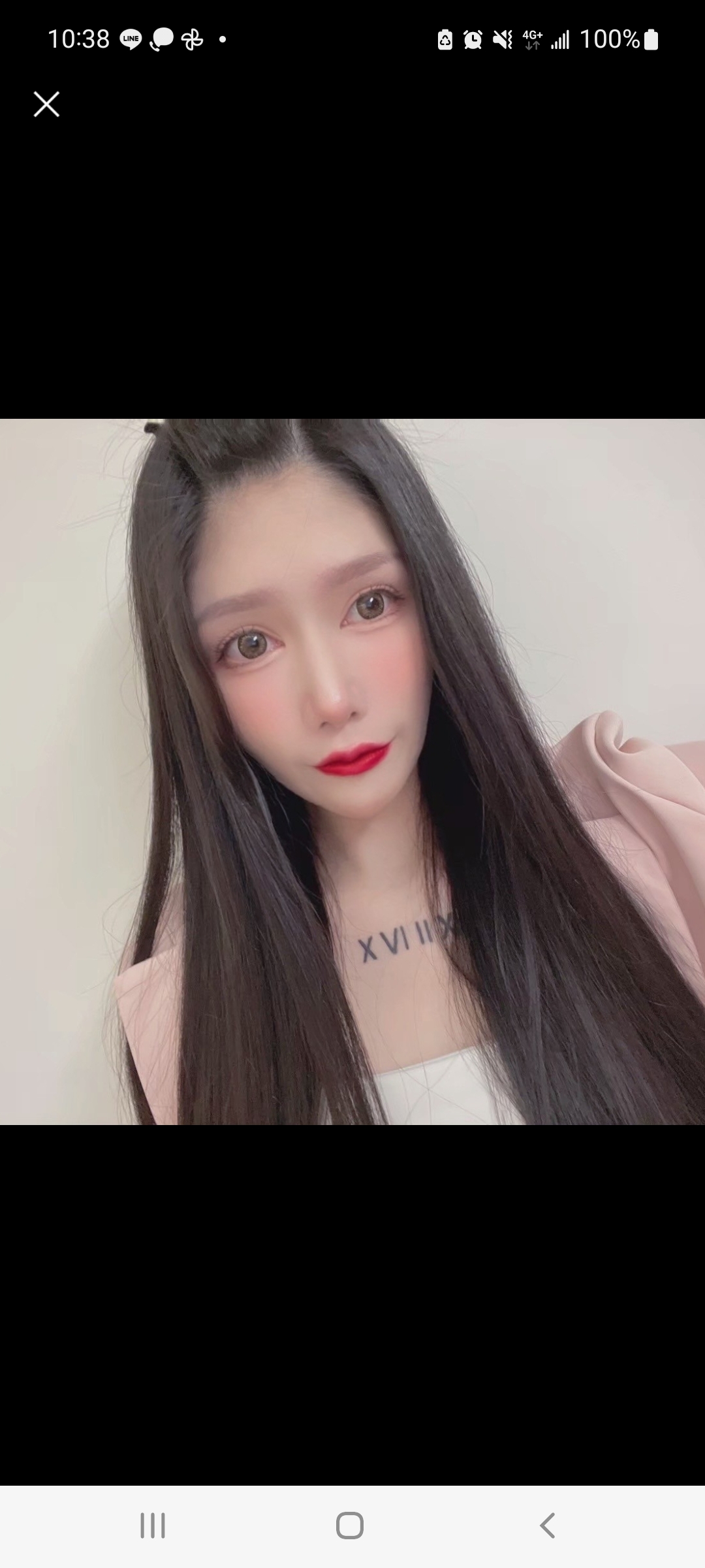 協尋 請問她是誰啊? 問答板 Dcard