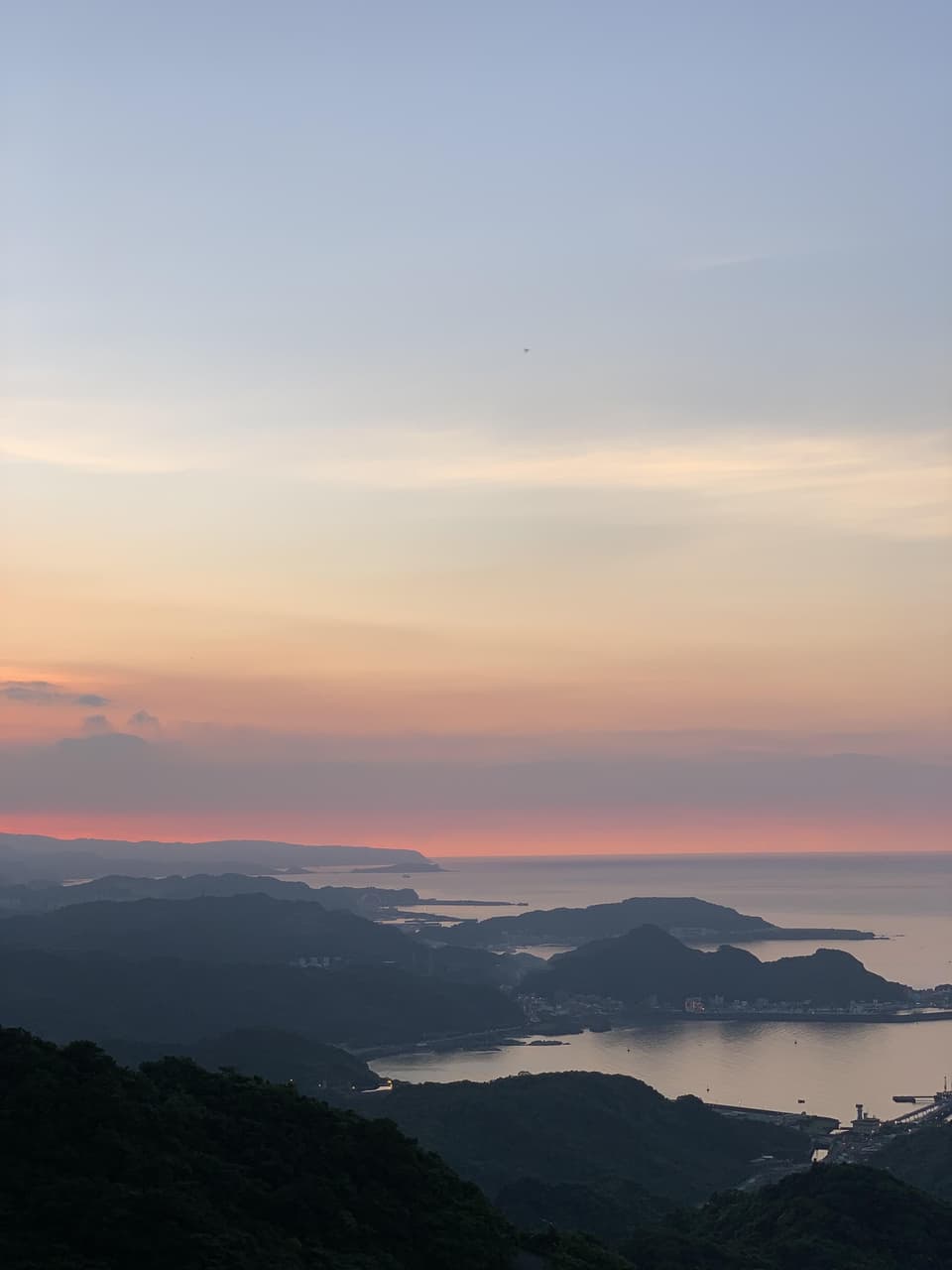 ＃推薦海邊放鬆之夕陽西下的咖啡廳 - yunn_____ (@pastle_0) | Dcard