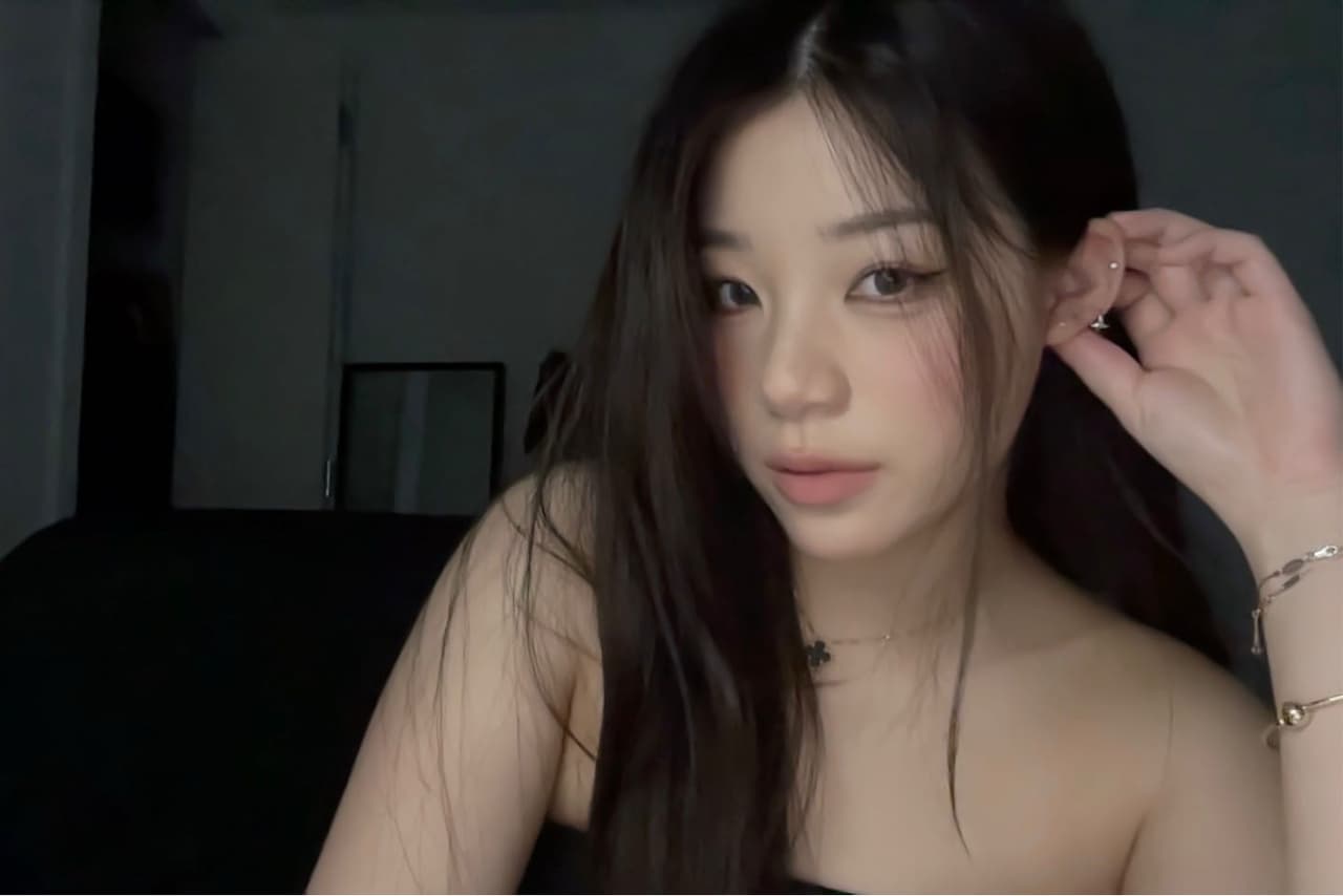 不知道選哪張 - lareina🦥 (@lareinachen) | Dcard