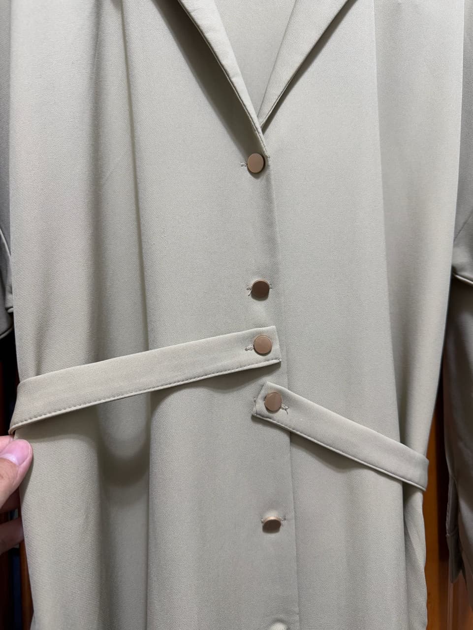 #我要賣 全售出 / 針織上衣、corban洋裝、外套 - 二手交易板 | Dcard