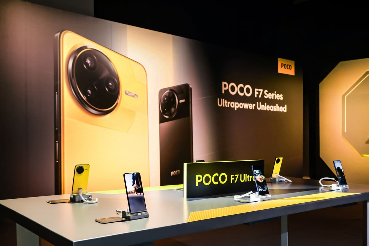 POCO F7 Series 全能硬核真旗艦 獨顯效能 狂暴登台 - 束褲3C團 (@suku3c) | Dcard