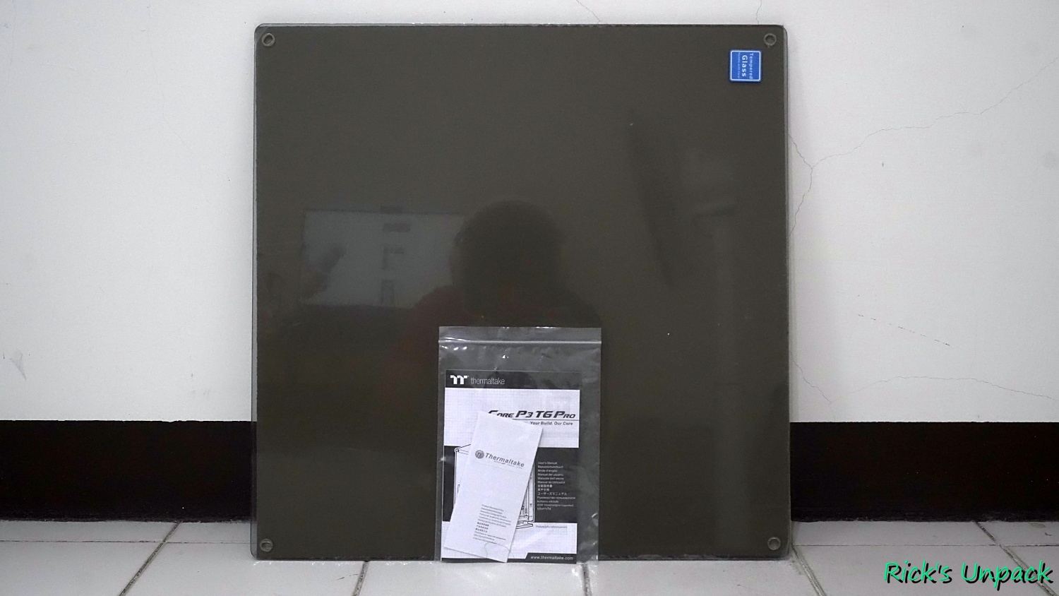 【開箱】美景盡收眼底 | Thermaltake 曜越 Core P3 TG Pro開箱 - 3C板 | Dcard