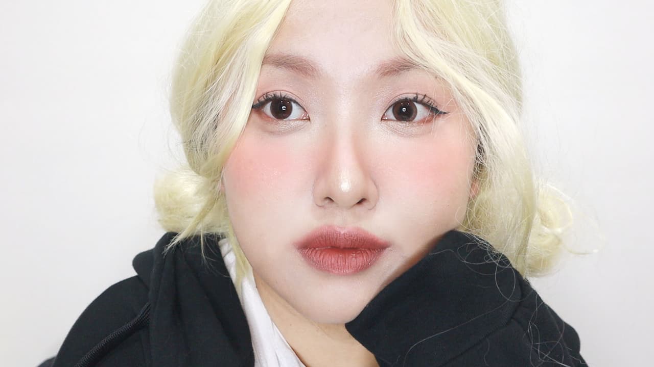 #妝容 太洗腦！跟風Rose APT妝造🤣 - 美妝板 | Dcard