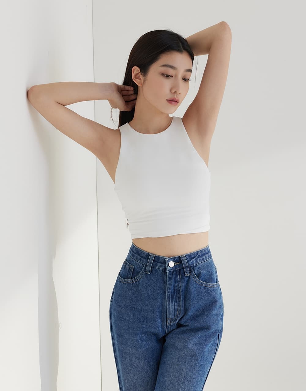 #詢問 有人知道這LOVFEE的model是誰嗎？ - 追星板 | Dcard