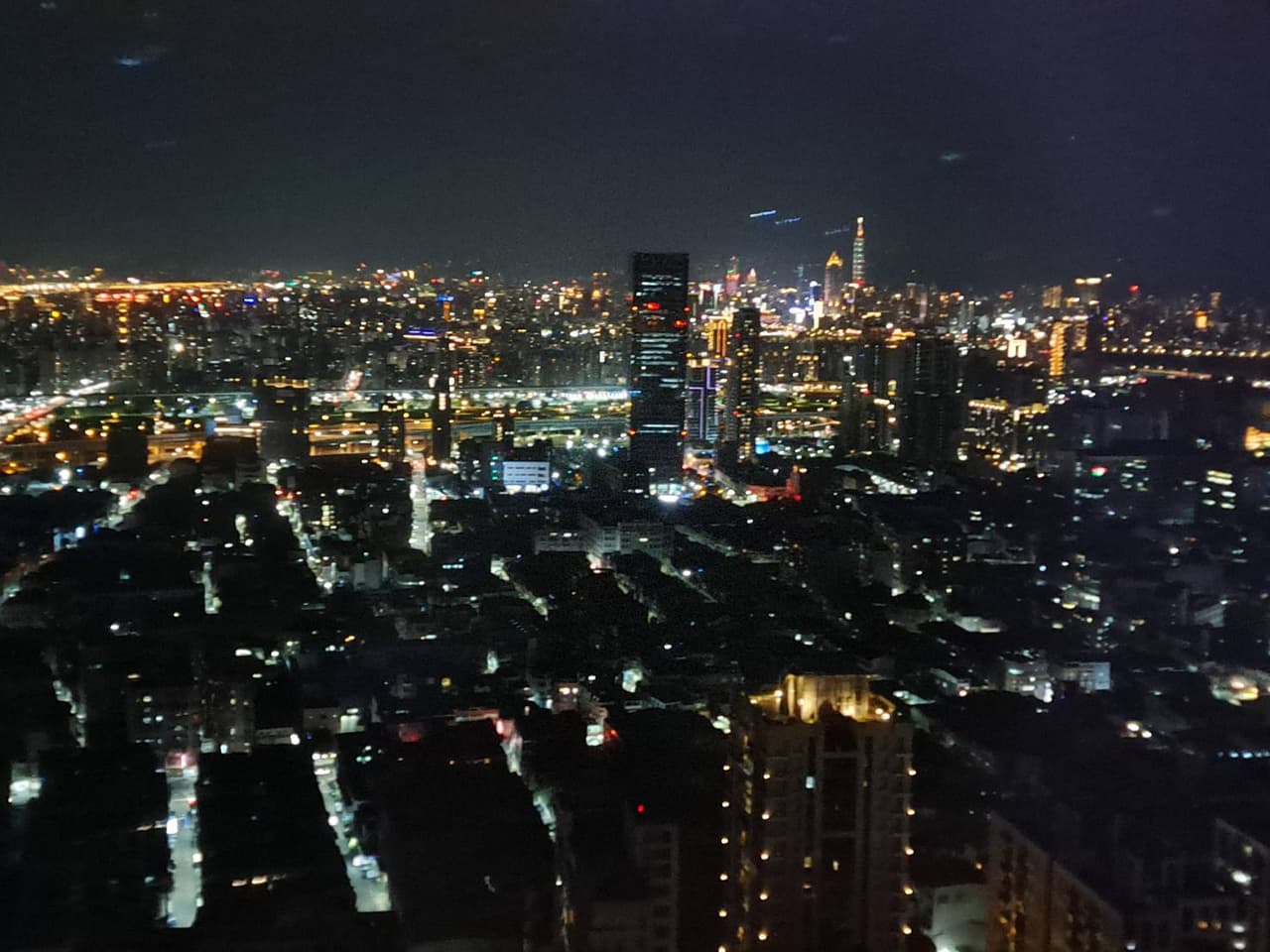 #新鮮事調查局 饗饗 - 小刺餵 (@xzvbndd) | Dcard