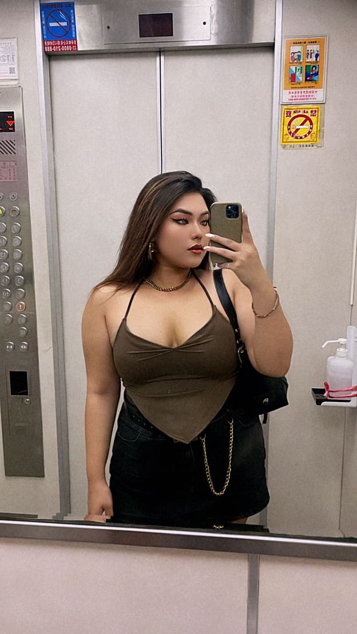 ⭐️非瘦子之不專業穿搭Part30-上班穿搭篇⭐️ 終於可以不用穿制服工作之下身重複搭配 - 穿搭板 | Dcard