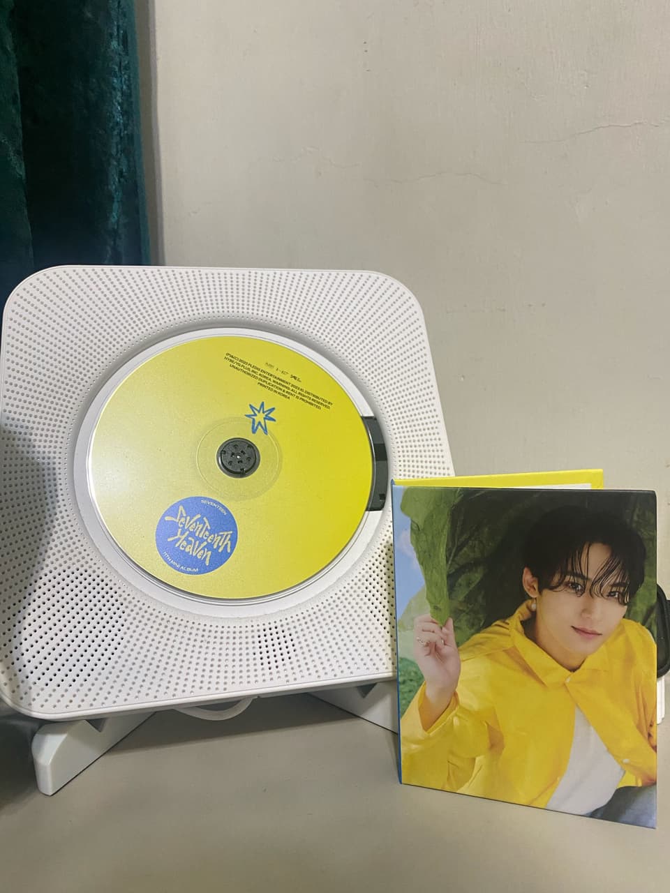 #分享 迷妹迷弟必備好物 藍芽CD播放器！ny i - 大大大麥克 (@mike_94) | Dcard