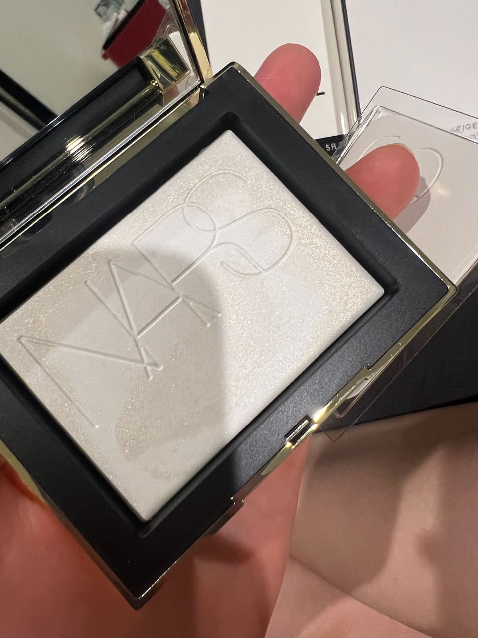 #開箱 Chanel Nars 2024聖誕限定 - 美妝板 | Dcard