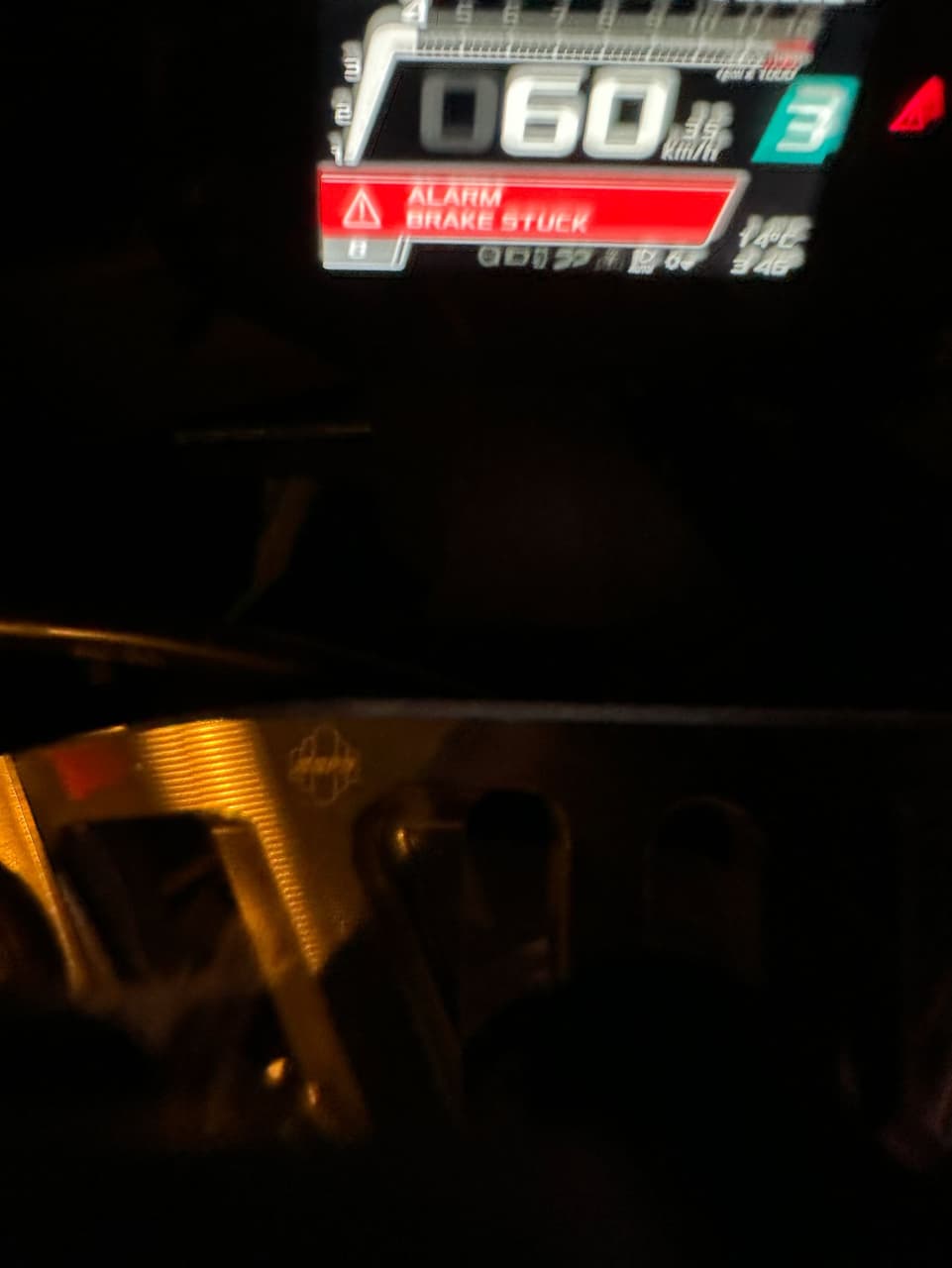 #紅牌 RS660問題 - 重機板 | Dcard