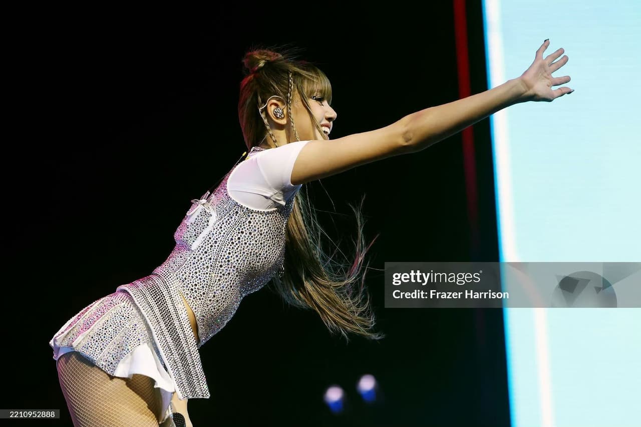 #分享 LISA Coachella 2025年 第二週 - BLACKPINK板 | Dcard