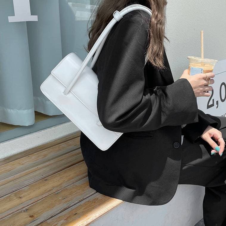 MDMS｜皮革方包 B559 - 穿搭板 | Dcard