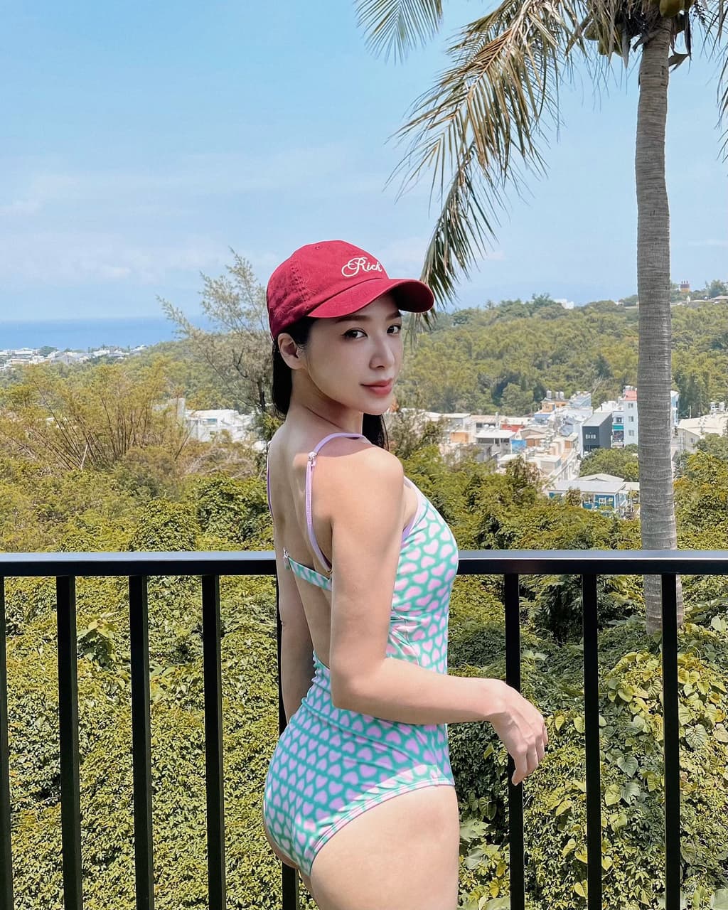 穿上會哇嗚的超穩Bratop/泳衣分享😎 - Jamie 小咪🐻 (@milin_711) | Dcard