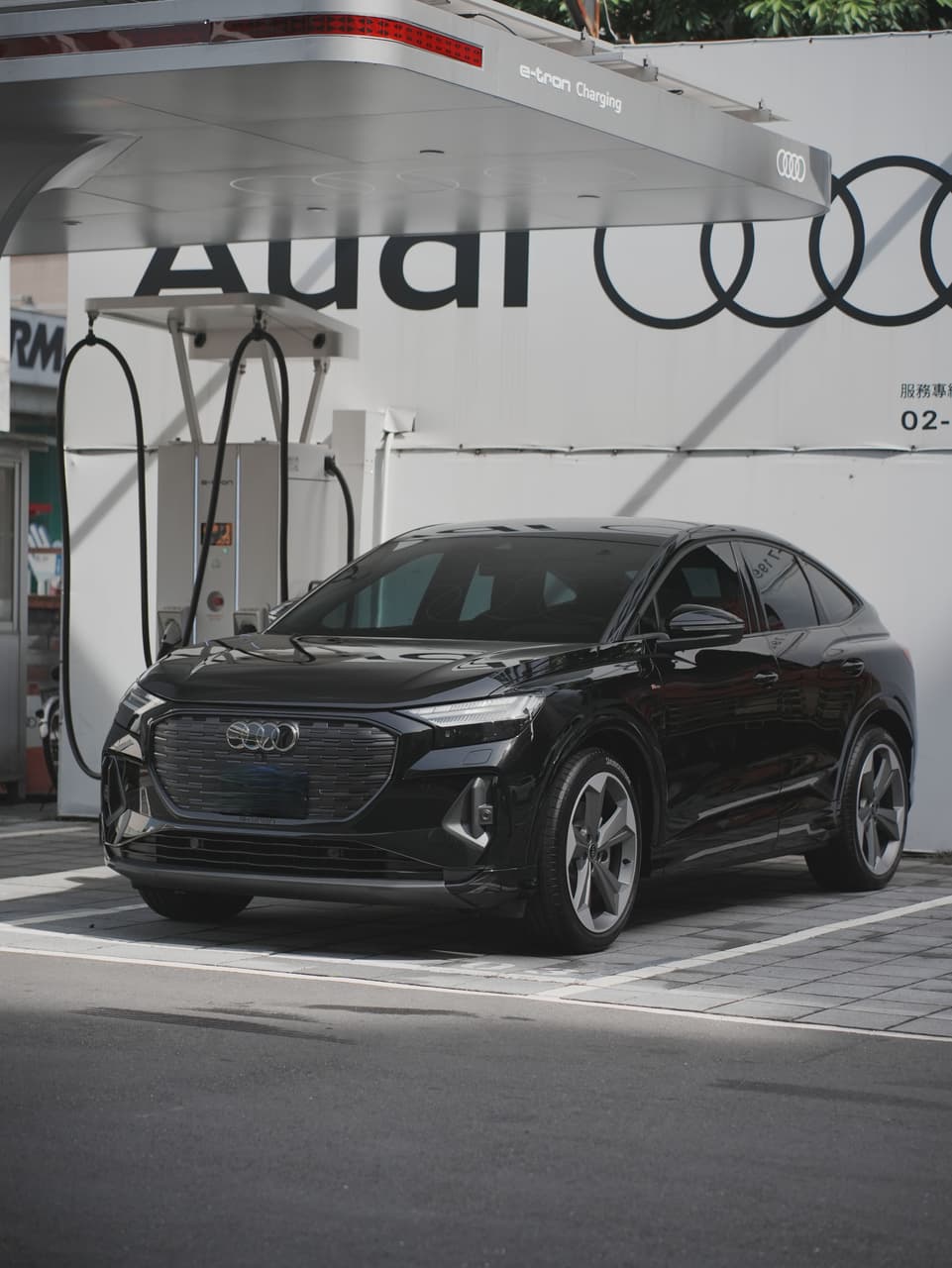 Audi Q4 Sportback e-tron 45 Edition One 交車照 - 汽車板 | Dcard