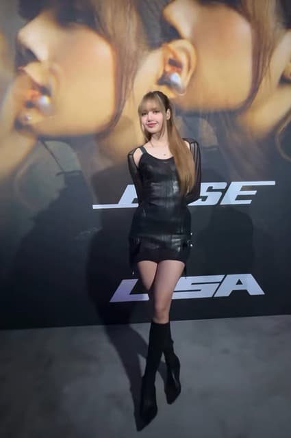 #分享 LISA出席美國Bose品牌快閃店活動 - BLACKPINK板 | Dcard