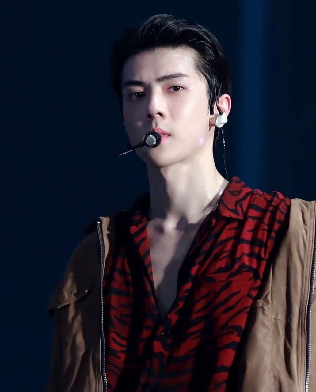 #詢問 照片出處 - EXO板 | Dcard