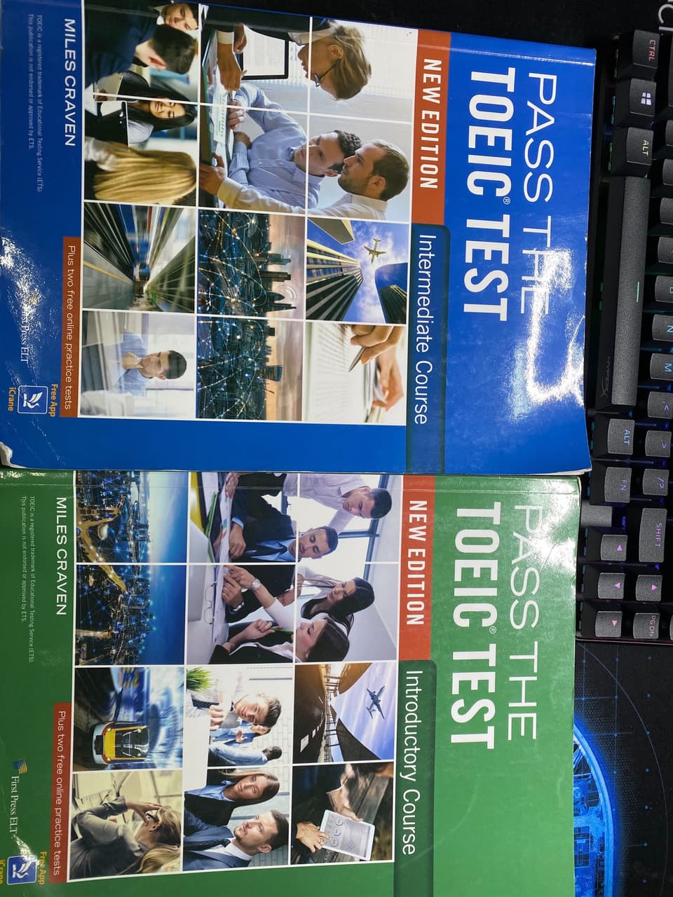 售 PASS THE TOEIC - 明志科大板 | Dcard