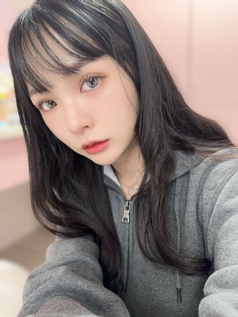 #分享 CHA CHA五款新品 日韓絕美隱眼實戴💖 - 潔♡ (@qqj) | Dcard