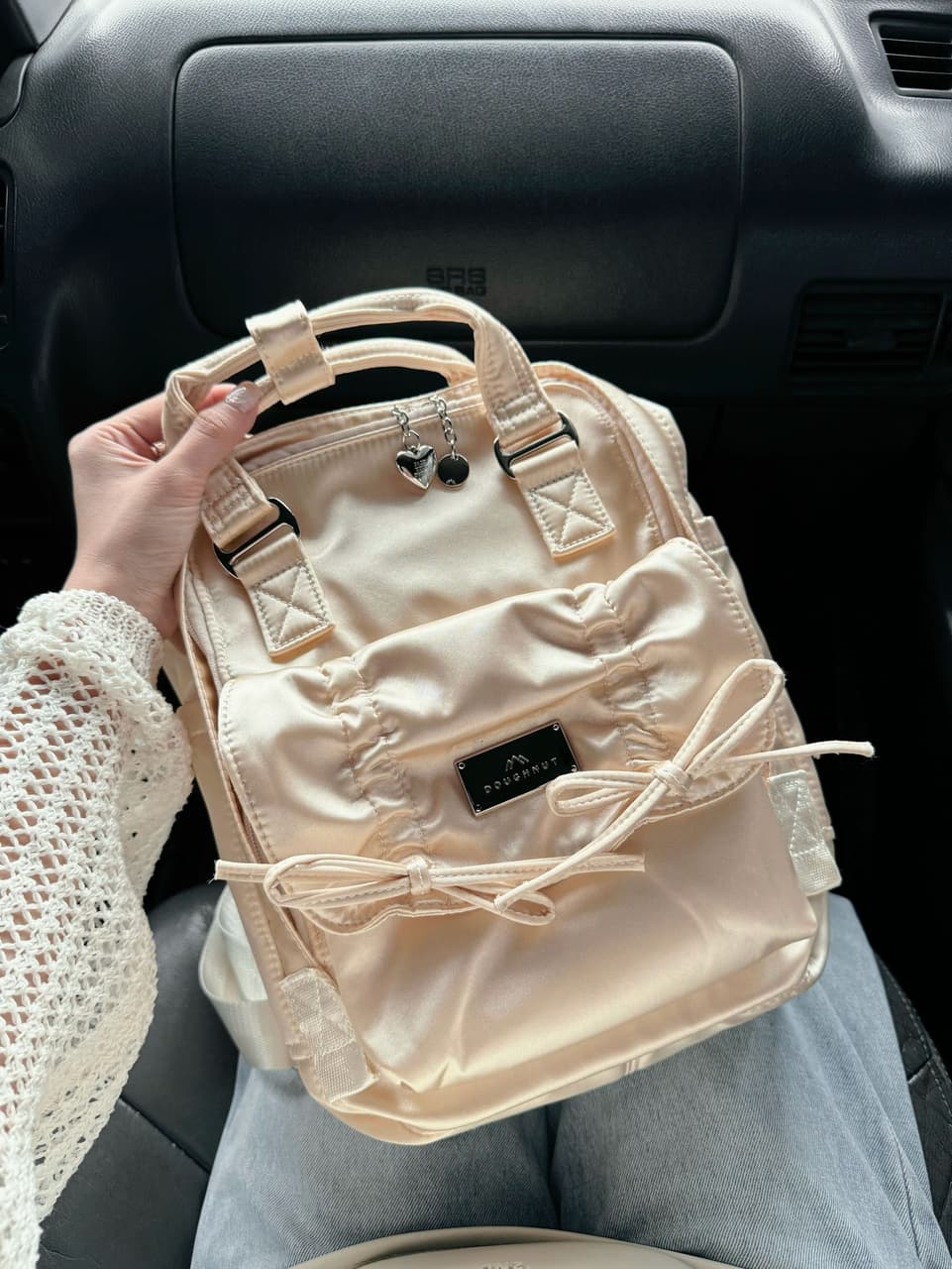 炎炎夏日👙muiiswim x Doughnut聯名禮盒來了！比基尼分享 #我來開箱 - 嚕比 Ruby (@ruby__ii) | Dcard