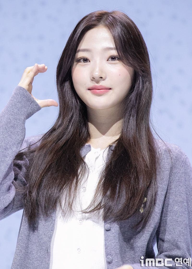 #分享 Hearts2Hearts出道新聞圖！SM還是花田嗎.. +MV釋出 - 追星板 | Dcard