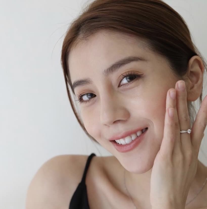 Stunnin' Recipe｜富勒烯鑽石光黑能量面膜 💎 - 美妝板 | Dcard