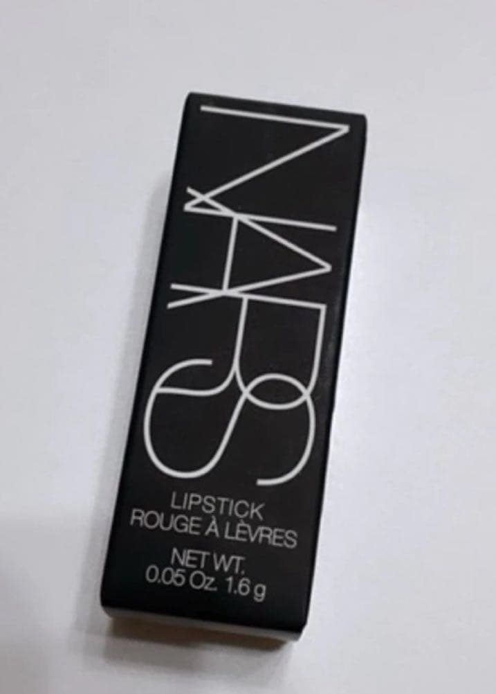 #我要賣 💰180 全新 NARS 迷你時尚經典唇膏 口紅 #Inappropriate Red - 二手交易板 | Dcard