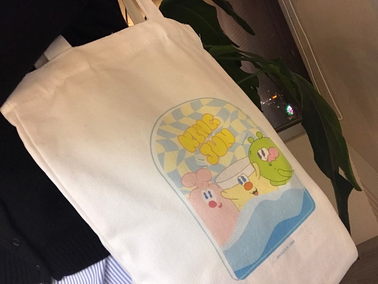 #開箱 #曬單 KINGJUN聯名直接手到擒來 feat.ELEMIS - 美妝板 | Dcard