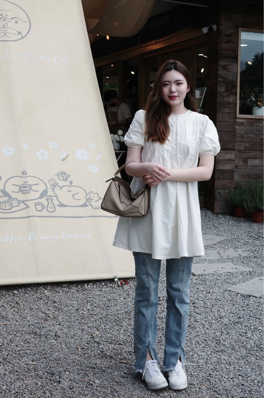 #日常穿搭 167cm梨形女孩—用淺色系穿搭來開啟接下來的小日子們😙 - 穿搭板 | Dcard