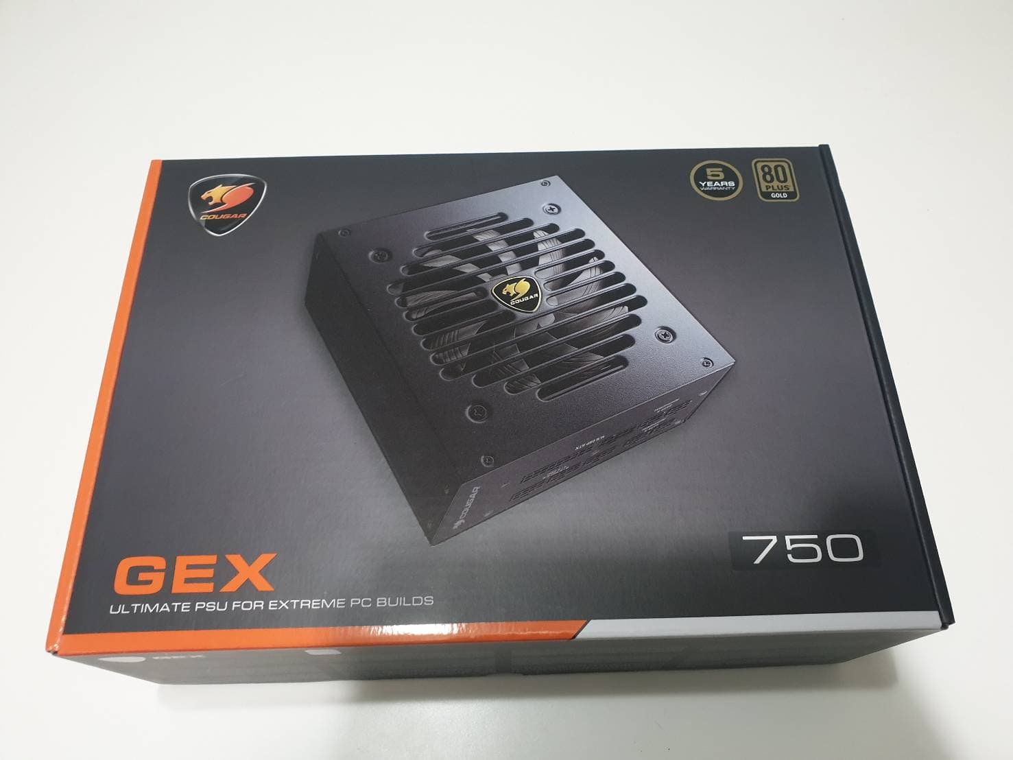 #開箱 COUGAR 美洲獅 金牌 GEX 750W 電源供應器大開箱 - 3C板 | Dcard