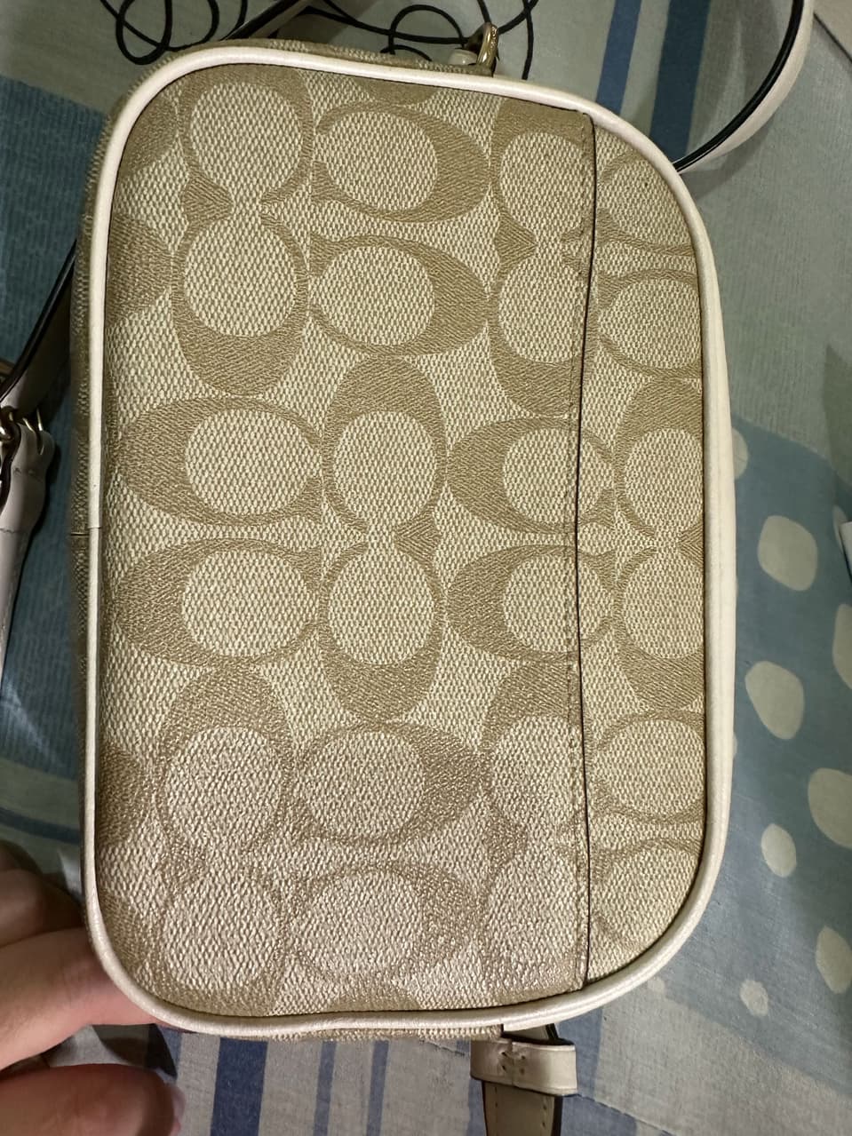 #我要賣 #降售 agnes b.coach - 二手交易板 | Dcard