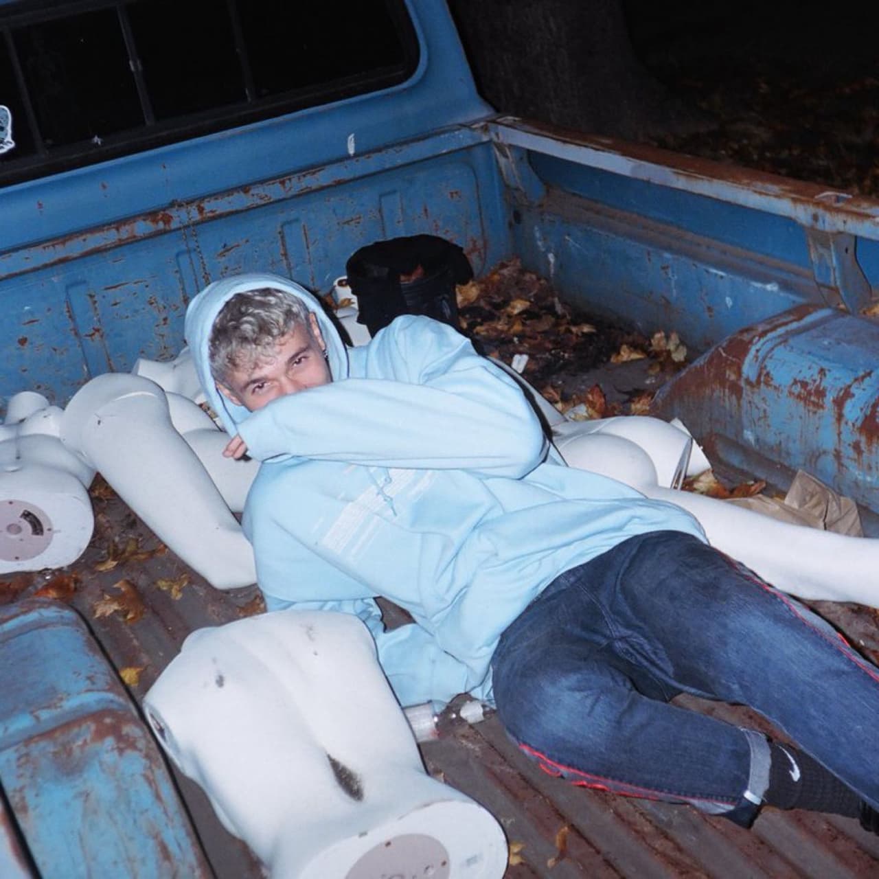 美國創作男歌手傑瑞米查克 (Jeremy Zucker) 慶祝 EP《summer》迎來五週年，再次推出新單曲！ - Ricky ...