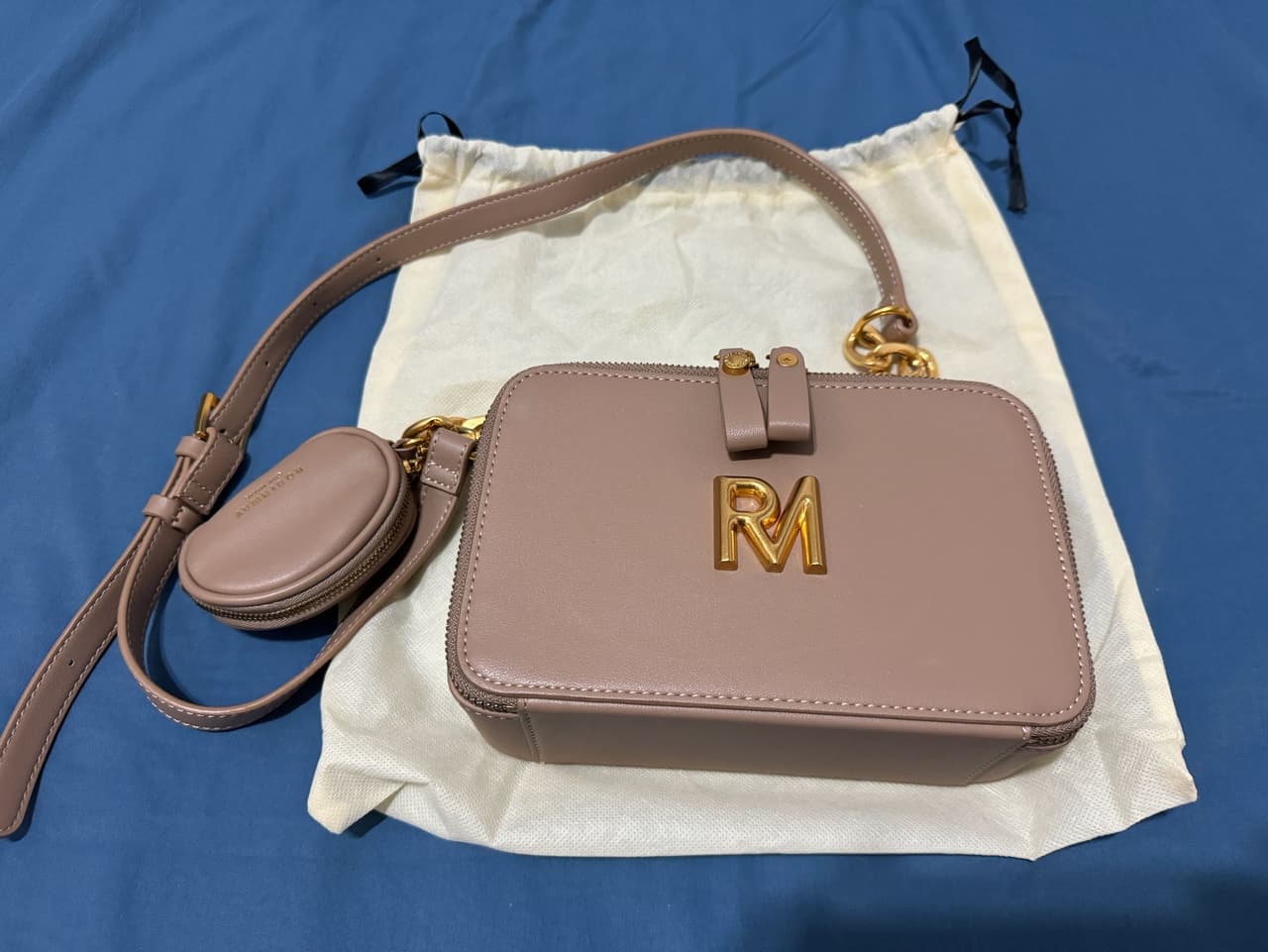 #我要賣 ROBINMAY相機包 - 二手交易板 | Dcard