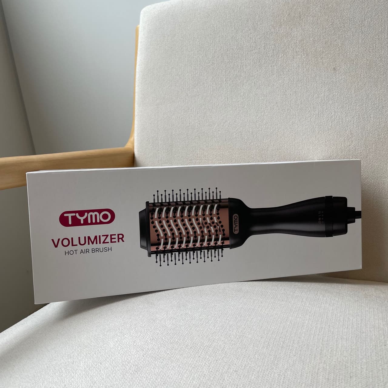 月銷百萬美金！TYMO 負離子熱風梳&高效能負離子吹風機開箱 ️ #電力滿格密技 - 158愛花錢 (@nlnlnlnlnl) | Dcard