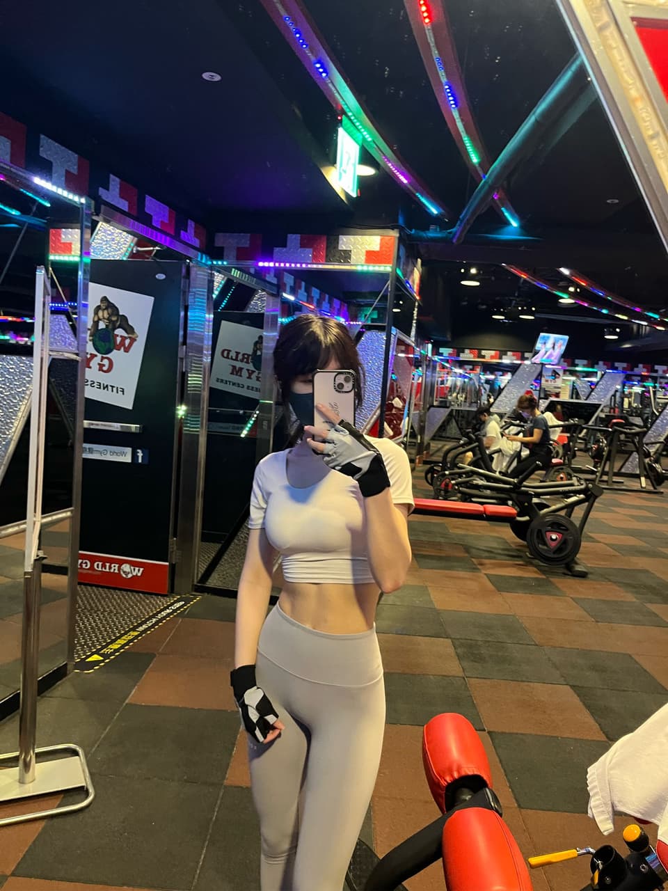 肥雪公主 (@fatsnow) | Dcard