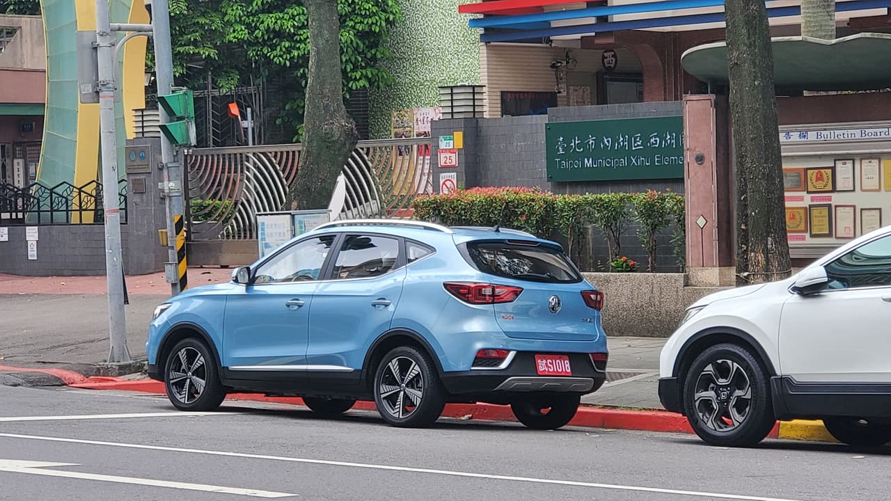 MG電動CUV：ZS EV 現身台灣？ - 汽車板 | Dcard